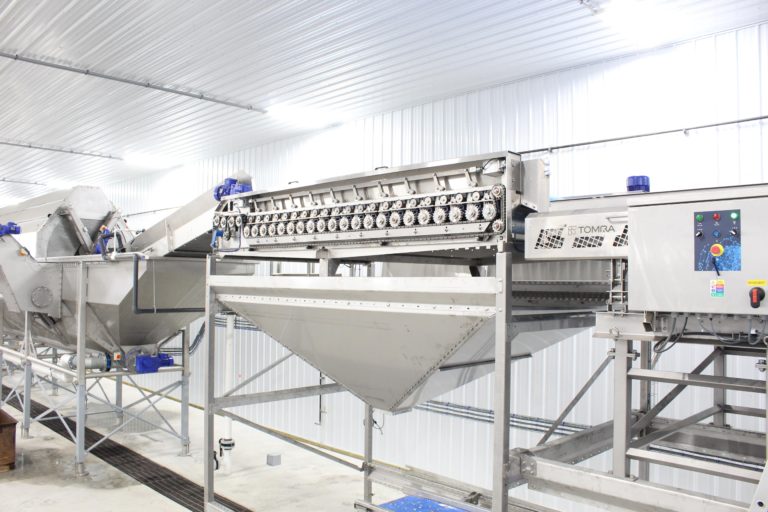 Crop Drying Machines | HJV | Small Crop Drying Table | Roller Dryer